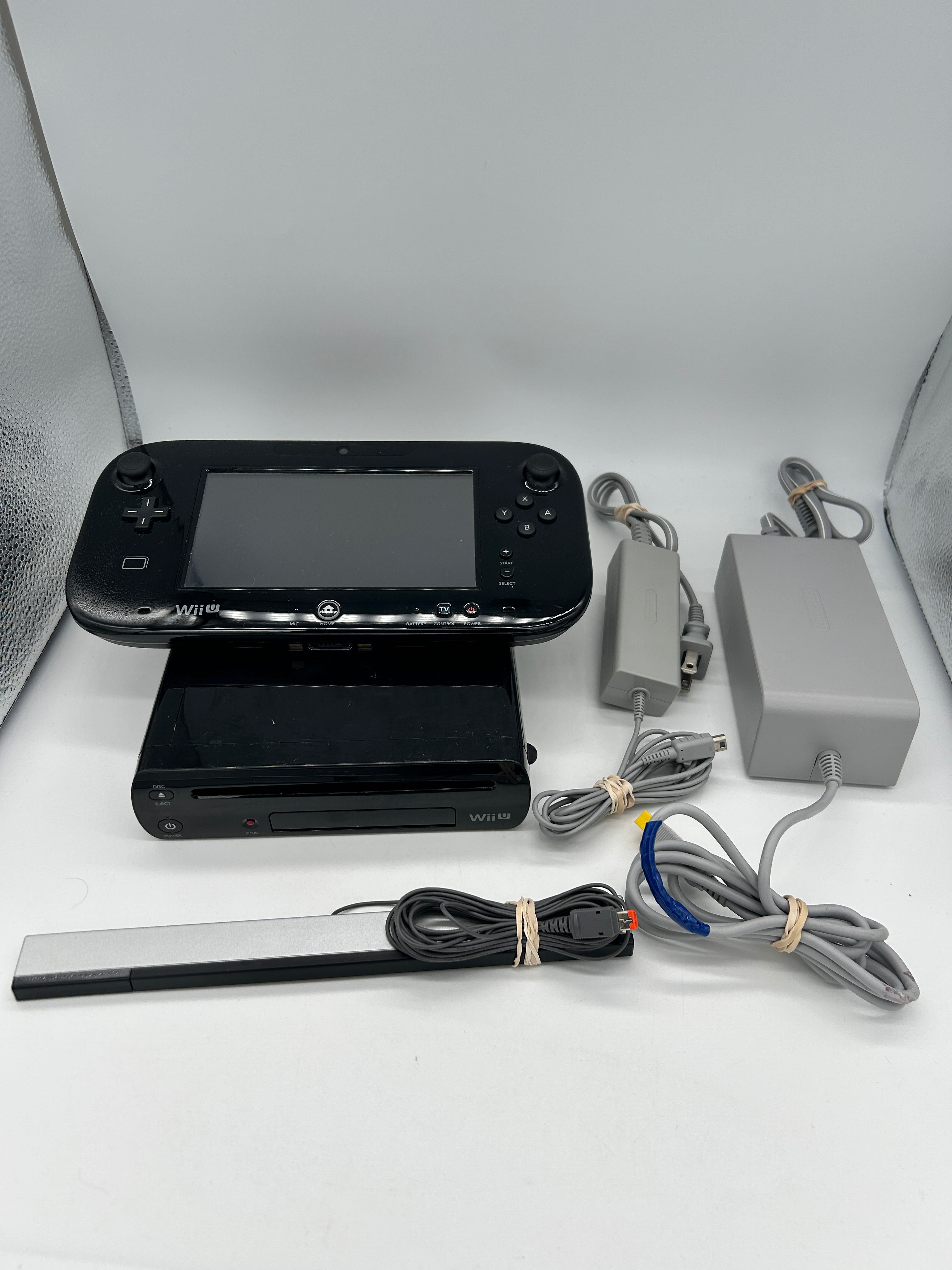 Nintendo Wii U MARIO KART 8 EDITION Vintage Retro Console System ...