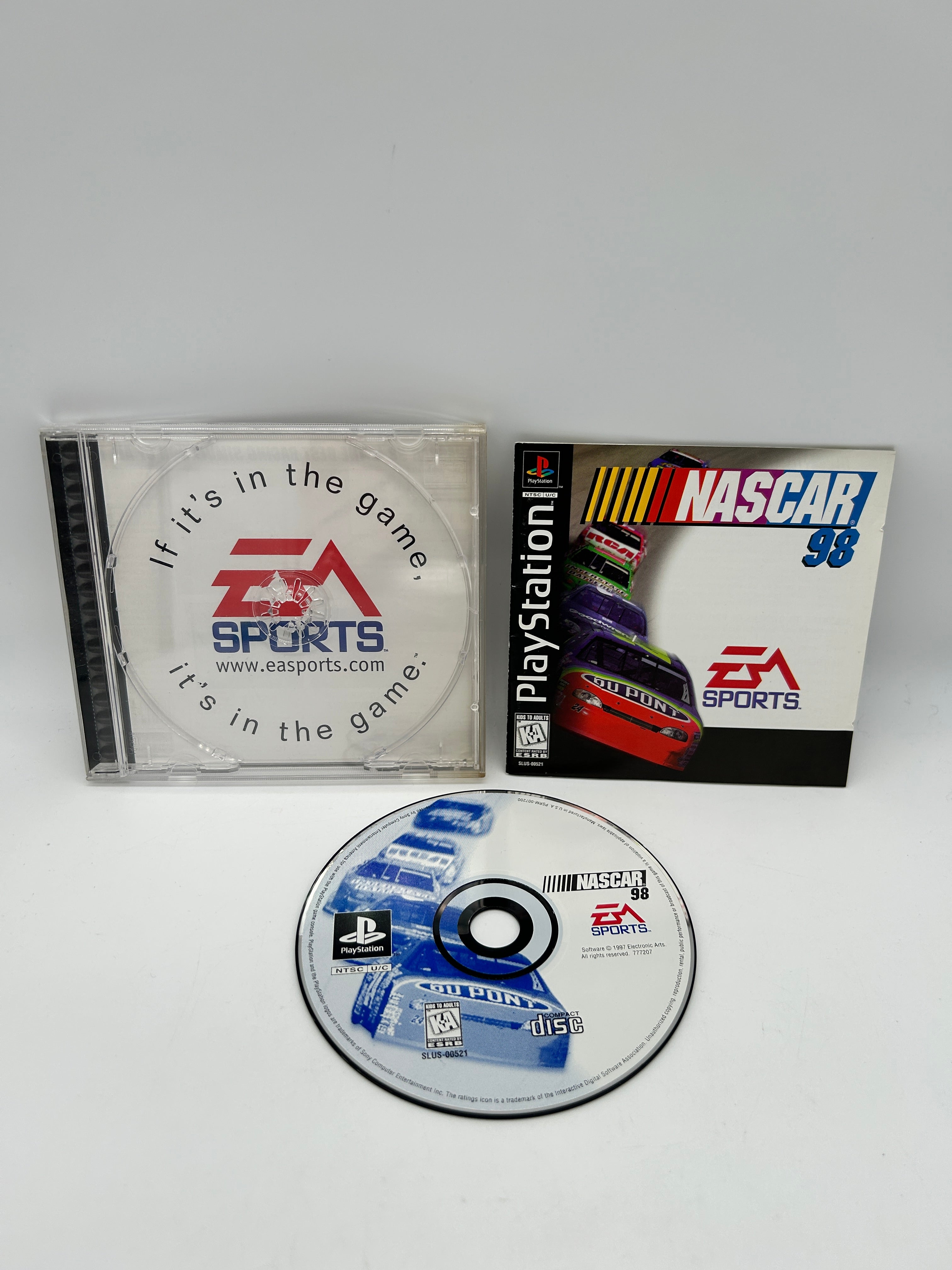 SONY PLAYSTATiON [PS1] | NASCAR 98 – PiXEL-RETRO.COM